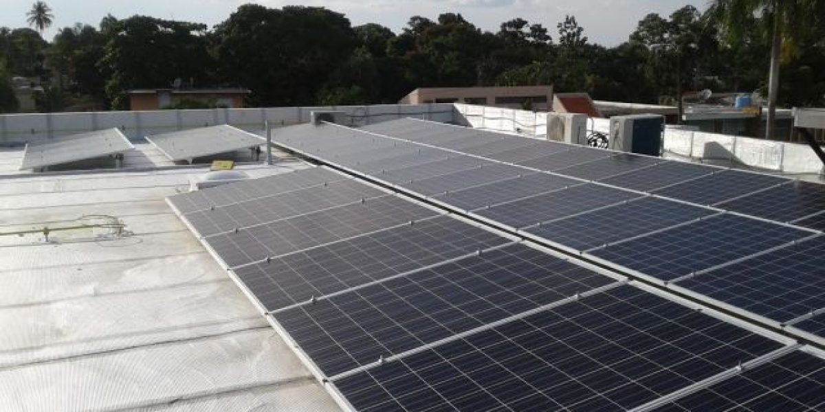 Crean alianza compañía de sistemas fotovoltaicos y ferreterías de la ...